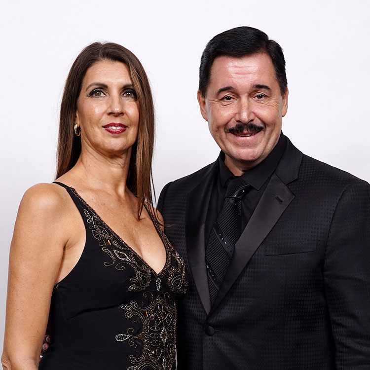 Avon Representative | Sales & Recognition Hall of Fame